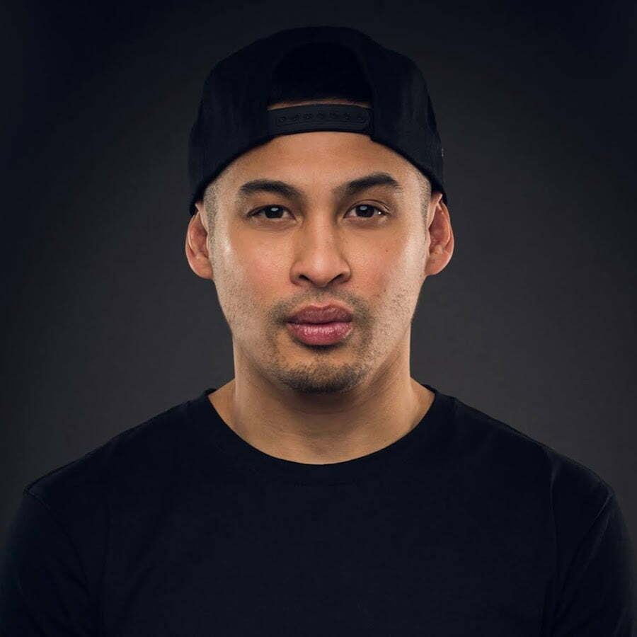 Liquid Pool Lounge - Access Vegas VIP